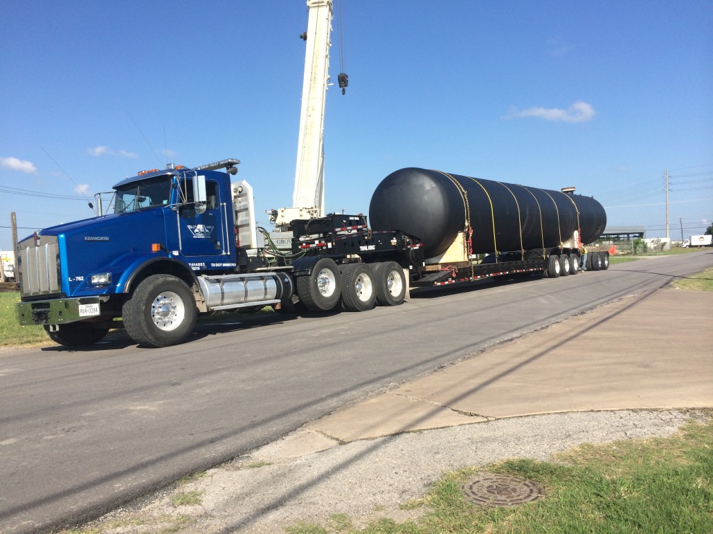 Tank Hauling - ESL Heavy Haul